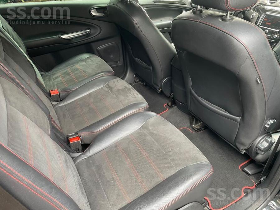 Melns Ford S-Max 2011 Rīga, ar dzinēja tilpumu 2.00 L un nobraukumu 0 tūkst. km par 3499 €, foto 15 vietnē AUTOMOTO.COM.LV