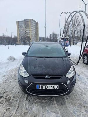 Melns Ford S-Max 2011 Kauņa, ar dzinēja tilpumu 2.00 L un nobraukumu 285 tūkst. km par 3700 €, foto 3 vietnē AUTOMOTO.COM.LV