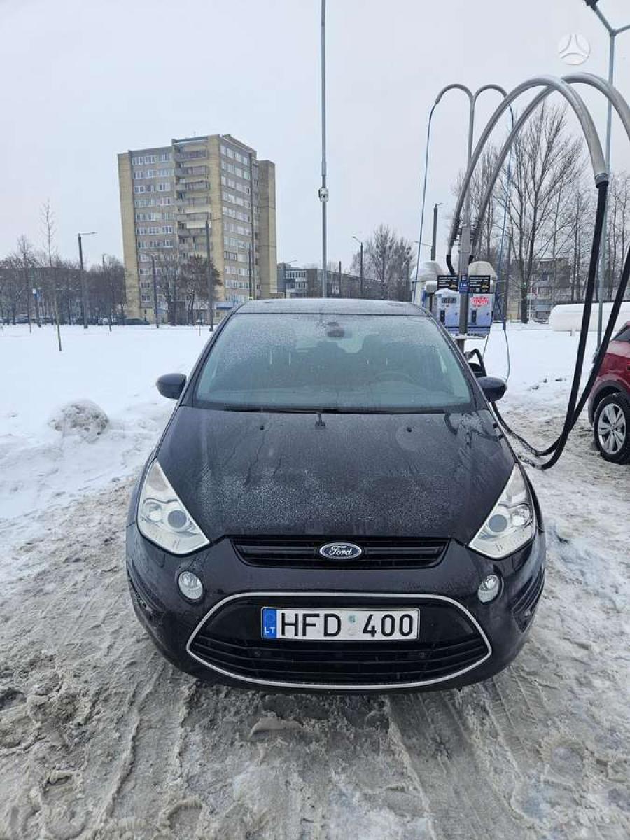 Melns Ford S-Max 2011 Kauņa, ar dzinēja tilpumu 2.00 L un nobraukumu 285 tūkst. km par 3700 €, foto 3 vietnē AUTOMOTO.COM.LV