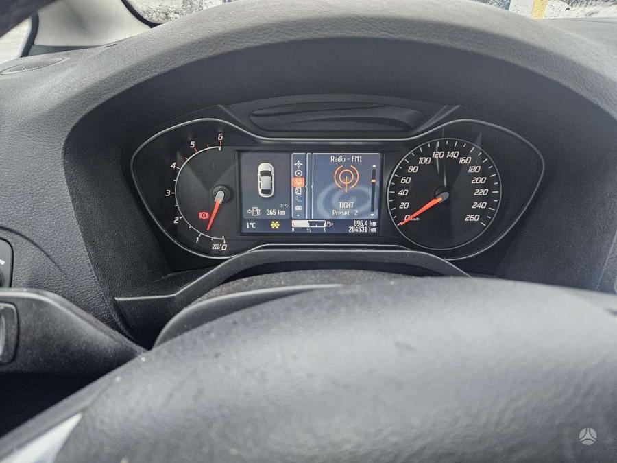 Melns Ford S-Max 2011 Kauņa, ar dzinēja tilpumu 2.00 L un nobraukumu 285 tūkst. km par 3700 €, foto 12 vietnē AUTOMOTO.COM.LV