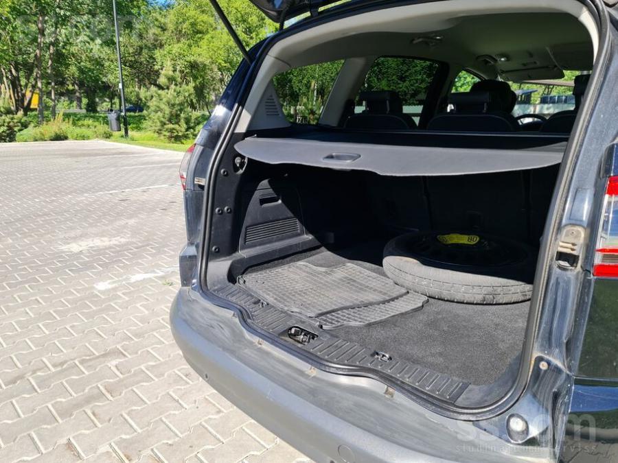 Melns Ford S-Max 2011 Rīga, ar dzinēja tilpumu 2.00 L un nobraukumu 205 tūkst. km par 6500 €, foto 7 vietnē AUTOMOTO.COM.LV