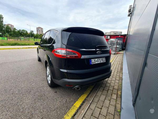 Melns Ford S-Max 2011 Viļņa, ar dzinēja tilpumu 2.20 L un nobraukumu 257 tūkst. km par 4850 €, foto 6 vietnē AUTOMOTO.COM.LV