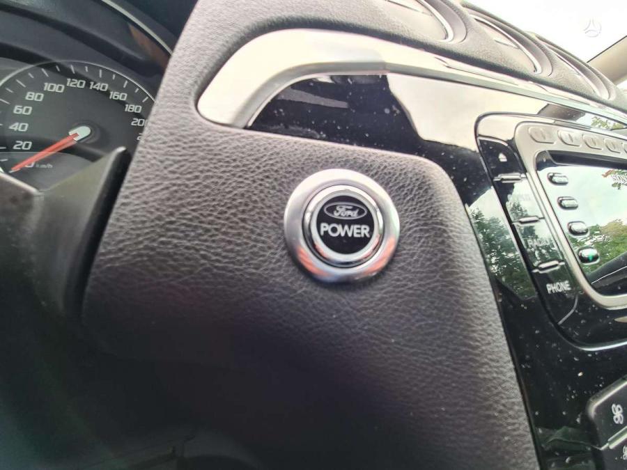 Melns Ford S-Max 2011 Viļņa, ar dzinēja tilpumu 2.20 L un nobraukumu 257 tūkst. km par 4850 €, foto 12 vietnē AUTOMOTO.COM.LV