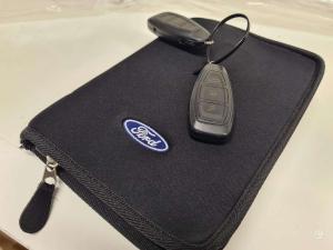 Melns Ford S-Max 2011 Viļņa, ar dzinēja tilpumu 2.20 L un nobraukumu 257 tūkst. km par 4850 €, foto 17 vietnē AUTOMOTO.COM.LV