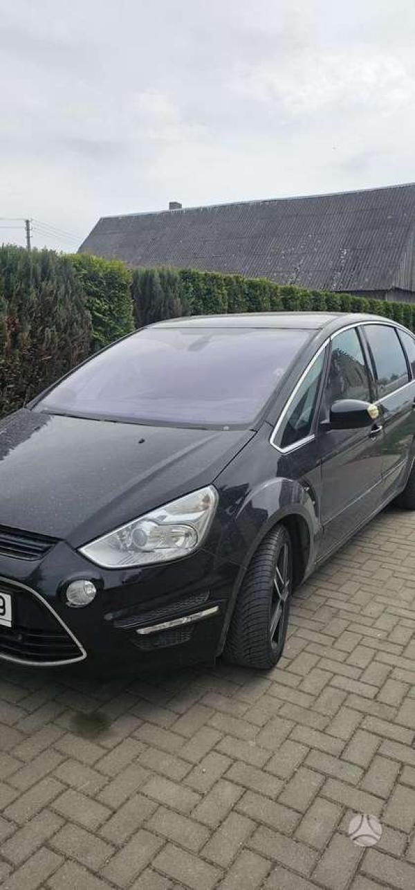 Black Ford S-Max 2011 in Kaunas, with an engine capacity of 2.00 L and mileage of 300 thousand km for 1100 €, photo 5 on AUTOMOTO.COM.LV
