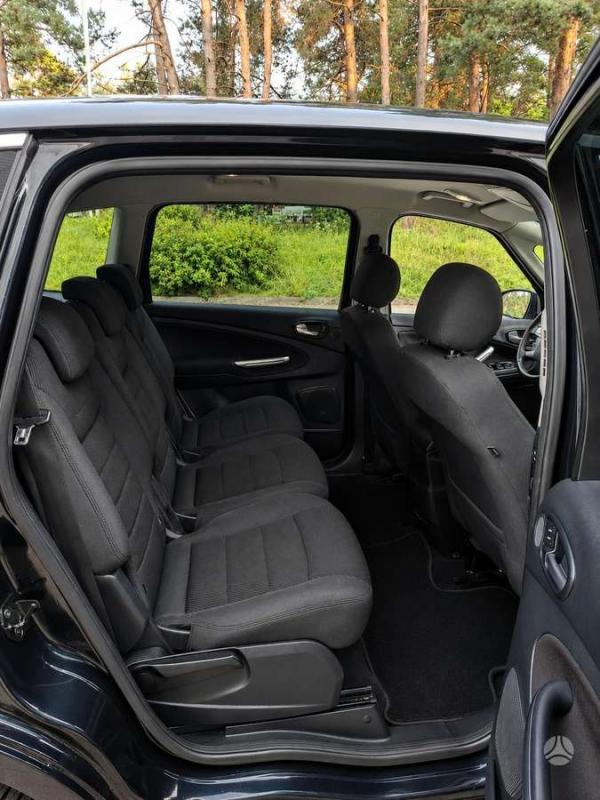Melns Ford S-Max 2011 Viļņa, ar dzinēja tilpumu 2.00 L un nobraukumu 236 tūkst. km par 5650 €, foto 9 vietnē AUTOMOTO.COM.LV