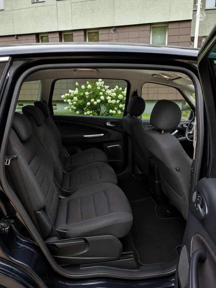 Black Ford S-Max 2011 in Vilnius, with an engine capacity of 2.00 L and mileage of 236 thousand km for 5650 €, photo 11 on AUTOMOTO.COM.LV