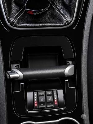 Black Ford S-Max 2011 in Vilnius, with an engine capacity of 2.00 L and mileage of 236 thousand km for 5650 €, photo 16 on AUTOMOTO.COM.LV