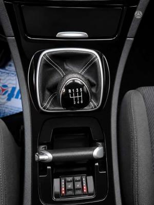 Black Ford S-Max 2011 in Vilnius, with an engine capacity of 2.00 L and mileage of 236 thousand km for 5650 €, photo 17 on AUTOMOTO.COM.LV