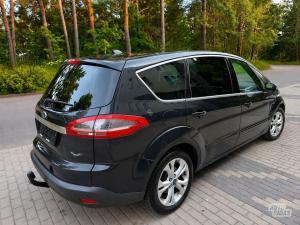 Black Ford S-Max 2011 in Vilnius, with an engine capacity of 2.00 L and mileage of 236 thousand km for 5650 €, photo 4 on AUTOMOTO.COM.LV