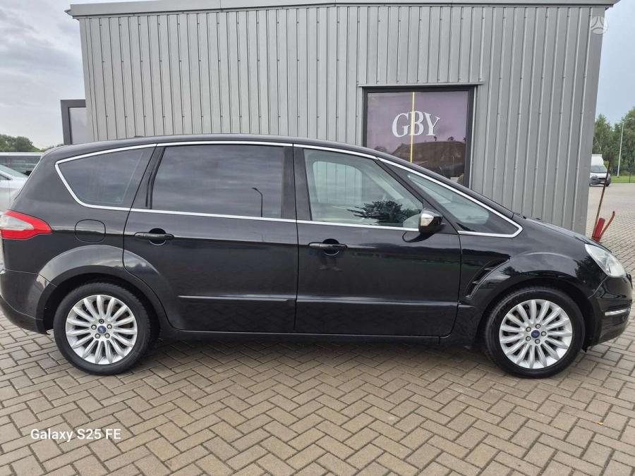 Melns Ford S-Max 2011 Tauragė, ar dzinēja tilpumu 2.00 L un nobraukumu 236 tūkst. km par 4900 €, foto 9 vietnē AUTOMOTO.COM.LV