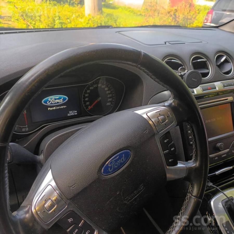 Black Ford S-Max 2011 in Riga, with an engine capacity of 2.00 L and mileage of 263 thousand km for 3600 €, photo 11 on AUTOMOTO.COM.LV
