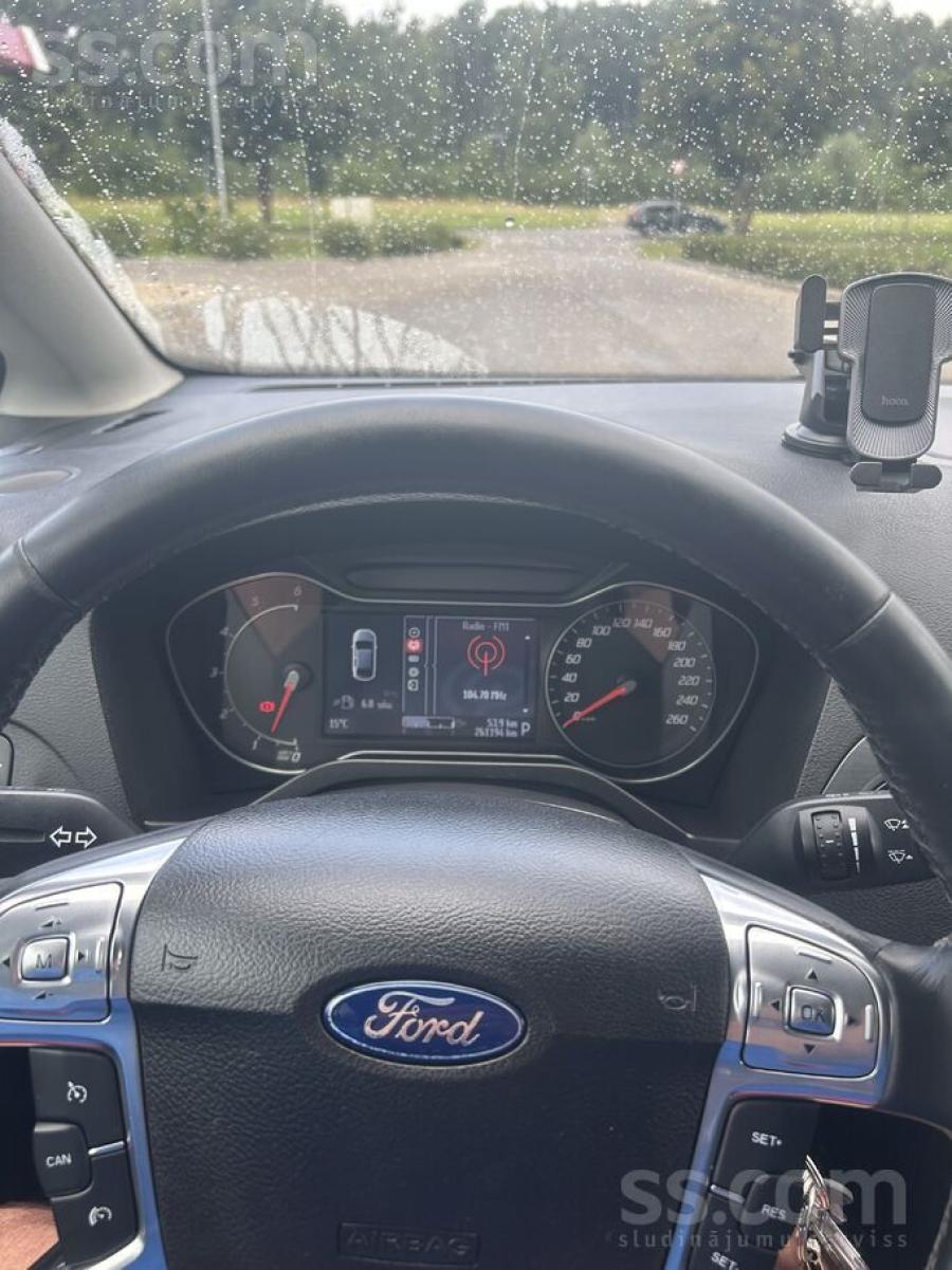 Melns Ford S-Max 2011 Aizkraukle, ar dzinēja tilpumu 2.00 L un nobraukumu 261 tūkst. km par 6200 €, foto 7 vietnē AUTOMOTO.COM.LV
