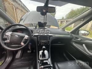 Melns Ford S-Max 2011 Aizkraukle, ar dzinēja tilpumu 2.00 L un nobraukumu 261 tūkst. km par 6200 €, foto 8 vietnē AUTOMOTO.COM.LV
