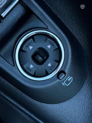 Melns Ford S-Max 2011 Jonava, ar dzinēja tilpumu 2.20 L un nobraukumu 291 tūkst. km par 4999 €, foto 25 vietnē AUTOMOTO.COM.LV