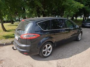 Black Ford S-Max 2011 in Klaipeda, with an engine capacity of 2.00 L and mileage of 318 thousand km for 4300 €, photo 3 on AUTOMOTO.COM.LV