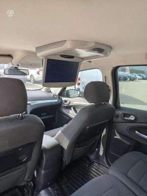 Black Ford S-Max 2011 in Klaipeda, with an engine capacity of 2.00 L and mileage of 318 thousand km for 4300 €, photo 11 on AUTOMOTO.COM.LV