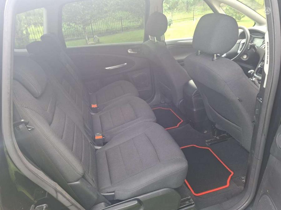 Melns Ford S-Max 2011 Šilutė, ar dzinēja tilpumu 0.00 L un nobraukumu 269 tūkst. km par 4200 €, foto 7 vietnē AUTOMOTO.COM.LV