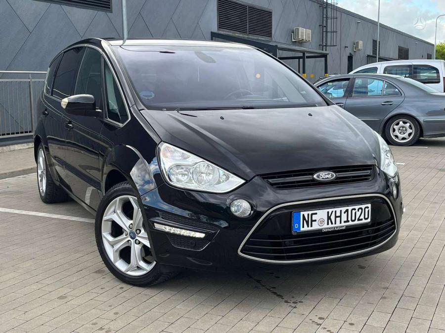 Black Ford S-Max 2011 in Jonava, with an engine capacity of 2.20 L and mileage of 195 thousand km for 5350 €, photo 1 on AUTOMOTO.COM.LV