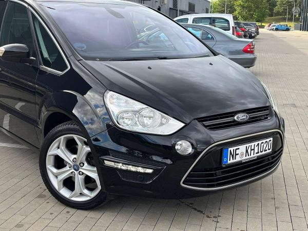 Melns Ford S-Max 2011 Jonava, ar dzinēja tilpumu 2.20 L un nobraukumu 195 tūkst. km par 5350 €, foto 3 vietnē AUTOMOTO.COM.LV