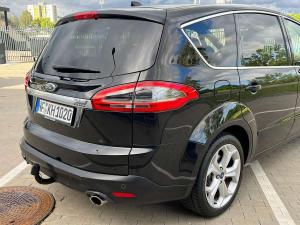 Black Ford S-Max 2011 in Jonava, with an engine capacity of 2.20 L and mileage of 195 thousand km for 5350 €, photo 7 on AUTOMOTO.COM.LV