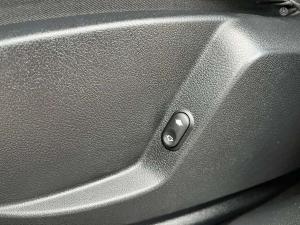 Black Ford S-Max 2011 in Jonava, with an engine capacity of 2.20 L and mileage of 195 thousand km for 5350 €, photo 28 on AUTOMOTO.COM.LV