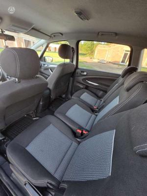 Black Ford S-Max 2011 in Jonava, with an engine capacity of 2.00 L and mileage of 335 thousand km for 3800 €, photo 11 on AUTOMOTO.COM.LV