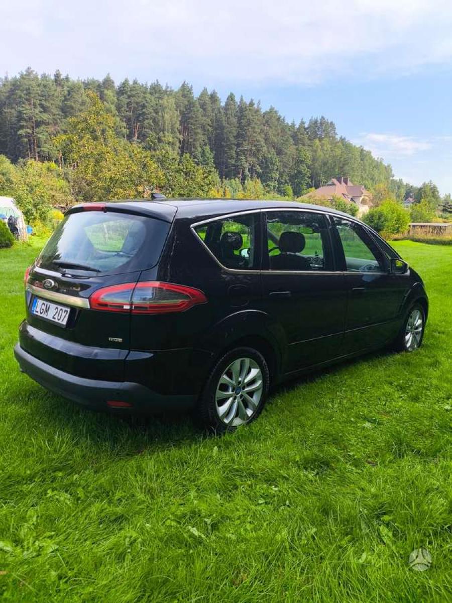Melns Ford S-Max 2011 Viļņa, ar dzinēja tilpumu 2.00 L un nobraukumu 287 tūkst. km par 4200 €, foto 1 vietnē AUTOMOTO.COM.LV