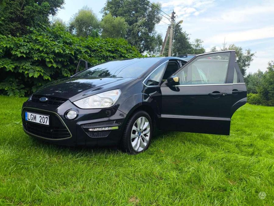 Melns Ford S-Max 2011 Viļņa, ar dzinēja tilpumu 2.00 L un nobraukumu 287 tūkst. km par 4200 €, foto 5 vietnē AUTOMOTO.COM.LV