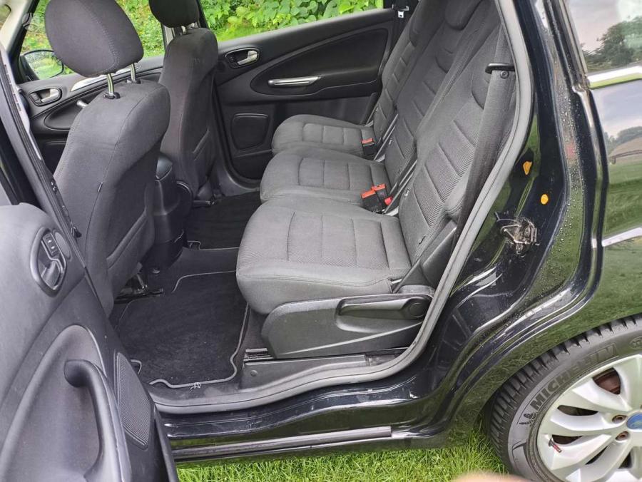 Melns Ford S-Max 2011 Viļņa, ar dzinēja tilpumu 2.00 L un nobraukumu 287 tūkst. km par 4200 €, foto 13 vietnē AUTOMOTO.COM.LV