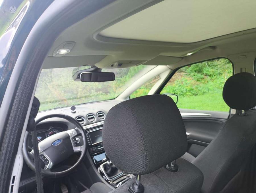 Melns Ford S-Max 2011 Viļņa, ar dzinēja tilpumu 2.00 L un nobraukumu 287 tūkst. km par 4200 €, foto 15 vietnē AUTOMOTO.COM.LV