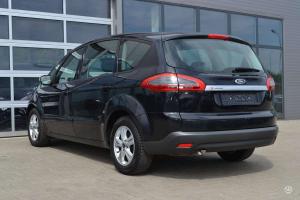 Black Ford S-Max 2011 in Vilnius, with an engine capacity of 2.00 L and mileage of 273 thousand km for 5000 €, photo 8 on AUTOMOTO.COM.LV
