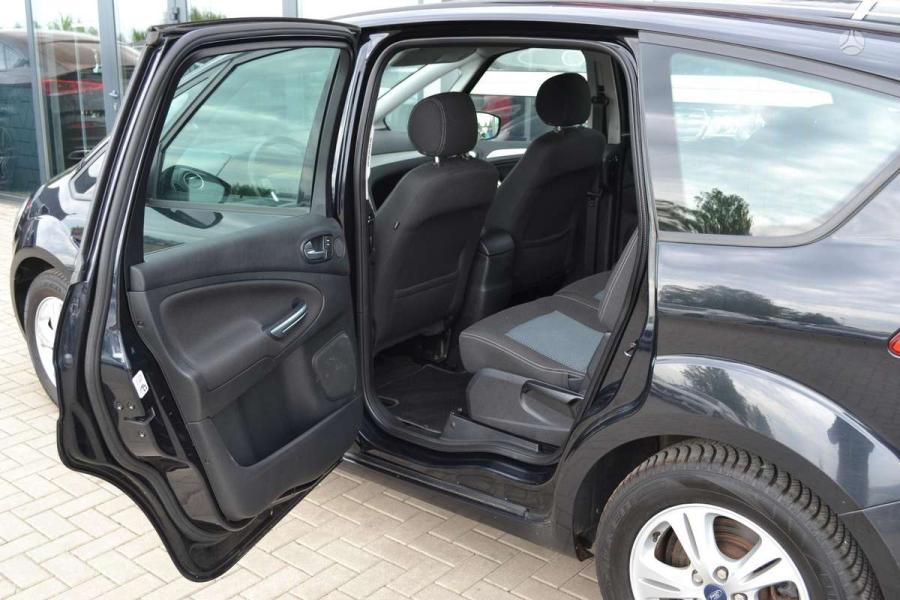 Black Ford S-Max 2011 in Vilnius, with an engine capacity of 2.00 L and mileage of 273 thousand km for 5000 €, photo 21 on AUTOMOTO.COM.LV