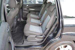 Black Ford S-Max 2011 in Vilnius, with an engine capacity of 2.00 L and mileage of 273 thousand km for 5000 €, photo 22 on AUTOMOTO.COM.LV