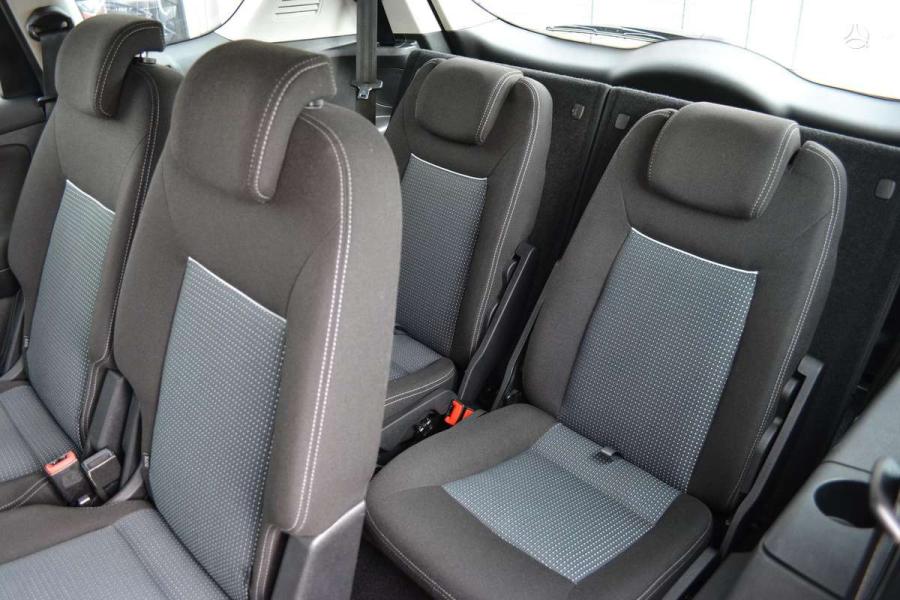 Black Ford S-Max 2011 in Vilnius, with an engine capacity of 2.00 L and mileage of 273 thousand km for 5000 €, photo 24 on AUTOMOTO.COM.LV