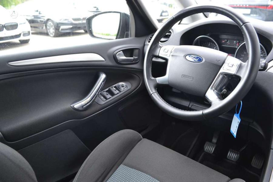 Black Ford S-Max 2011 in Vilnius, with an engine capacity of 2.00 L and mileage of 273 thousand km for 5000 €, photo 32 on AUTOMOTO.COM.LV