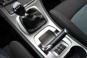 Black Ford S-Max 2011 in Vilnius, with an engine capacity of 2.00 L and mileage of 273 thousand km for 5000 €, photo 39 on AUTOMOTO.COM.LV