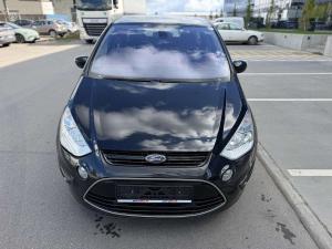 Black Ford S-Max 2011 in Panevezys, with an engine capacity of 2.00 L and mileage of 311 thousand km for 3000 €, photo 7 on AUTOMOTO.COM.LV