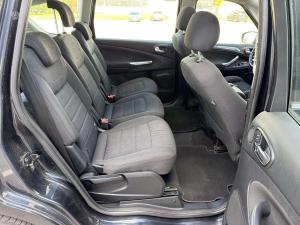 Black Ford S-Max 2011 in Panevezys, with an engine capacity of 2.00 L and mileage of 311 thousand km for 3000 €, photo 33 on AUTOMOTO.COM.LV
