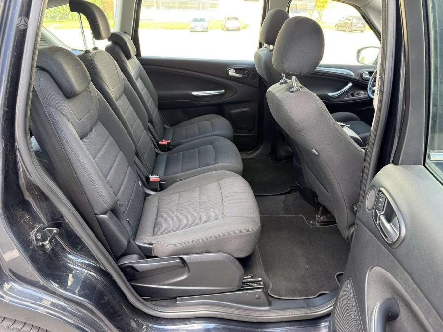 Black Ford S-Max 2011 in Panevezys, with an engine capacity of 2.00 L and mileage of 311 thousand km for 3000 €, photo 33 on AUTOMOTO.COM.LV