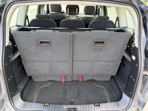 Black Ford S-Max 2011 in Panevezys, with an engine capacity of 2.00 L and mileage of 311 thousand km for 3000 €, photo 34 on AUTOMOTO.COM.LV