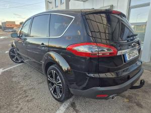 Melns Ford S-Max 2011 Jonava, ar dzinēja tilpumu 2.20 L un nobraukumu 282 tūkst. km par 5700 €, foto 3 vietnē AUTOMOTO.COM.LV