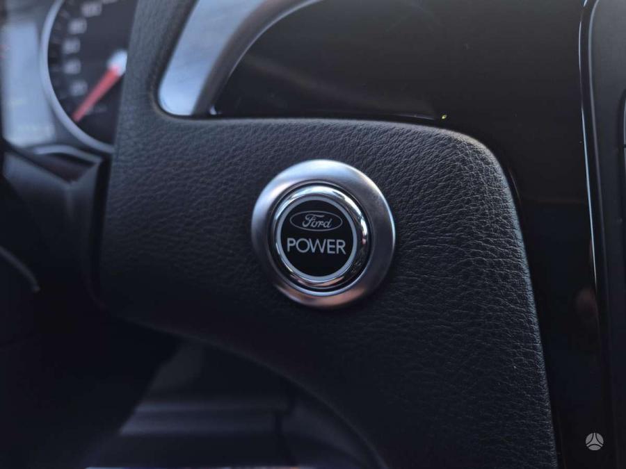 Melns Ford S-Max 2011 Jonava, ar dzinēja tilpumu 2.20 L un nobraukumu 282 tūkst. km par 5700 €, foto 35 vietnē AUTOMOTO.COM.LV