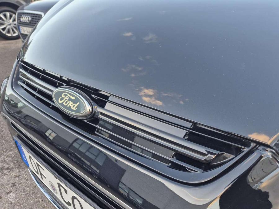 Melns Ford S-Max 2011 Jonava, ar dzinēja tilpumu 2.20 L un nobraukumu 282 tūkst. km par 5700 €, foto 43 vietnē AUTOMOTO.COM.LV