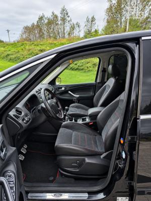 Melns Ford S-Max 2011 Viļņa, ar dzinēja tilpumu 2.00 L un nobraukumu 237 tūkst. km par 6450 €, foto 9 vietnē AUTOMOTO.COM.LV
