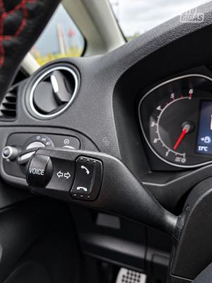 Melns Ford S-Max 2011 Viļņa, ar dzinēja tilpumu 2.00 L un nobraukumu 237 tūkst. km par 6450 €, foto 17 vietnē AUTOMOTO.COM.LV