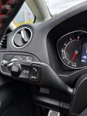 Melns Ford S-Max 2011 Viļņa, ar dzinēja tilpumu 2.00 L un nobraukumu 237 tūkst. km par 6350 €, foto 17 vietnē AUTOMOTO.COM.LV