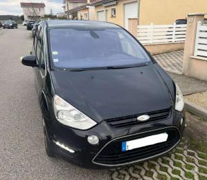 Black Ford S-Max 2012 in Taurage, with an engine capacity of 2.00 L and mileage of 230 thousand km for 3600 €, photo 6 on AUTOMOTO.COM.LV