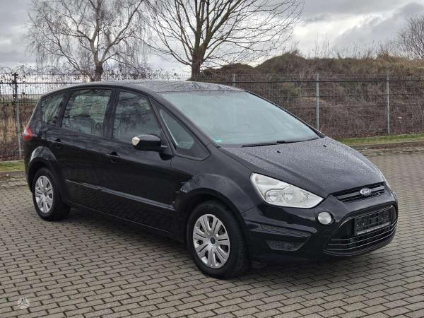 Melns Ford S-Max 2012 Marijampole, ar dzinēja tilpumu 2.00 L un nobraukumu 246 tūkst. km par 4400 €, foto 2 vietnē AUTOMOTO.COM.LV
