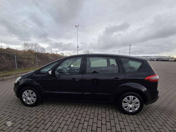 Melns Ford S-Max 2012 Marijampole, ar dzinēja tilpumu 2.00 L un nobraukumu 246 tūkst. km par 4400 €, foto 7 vietnē AUTOMOTO.COM.LV